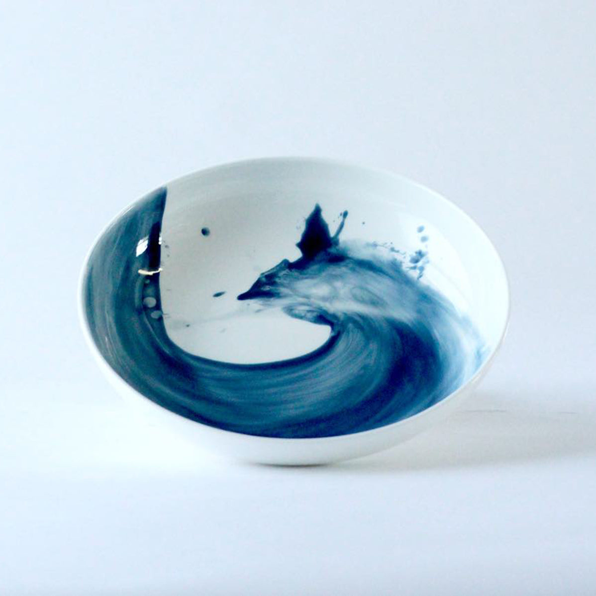 Wave Dinner Set by Reiko Kaneko – Bluecoat Display Centre
